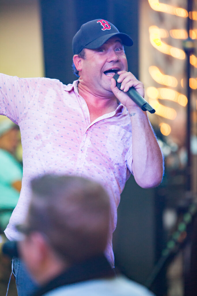 Press Kit | Jim Quick & Coastline